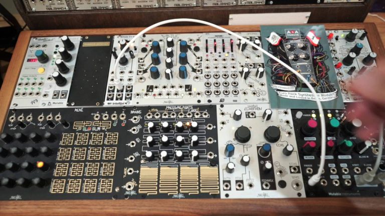 Modular Synthesizers 101 for Beginners | PsychoSynth